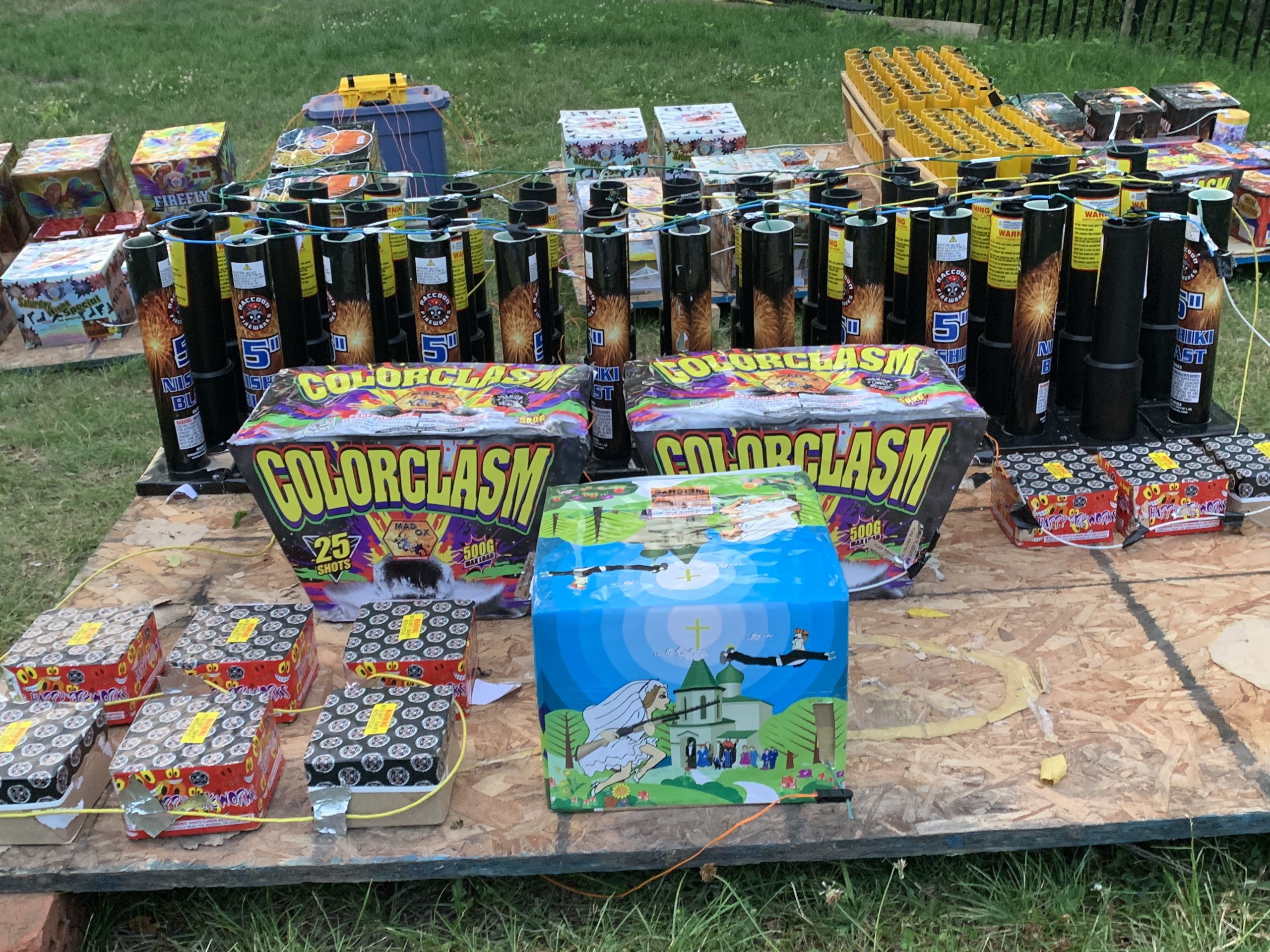 My Amateur Backyard Fireworks Show - 2020 – MlakarTechTalk